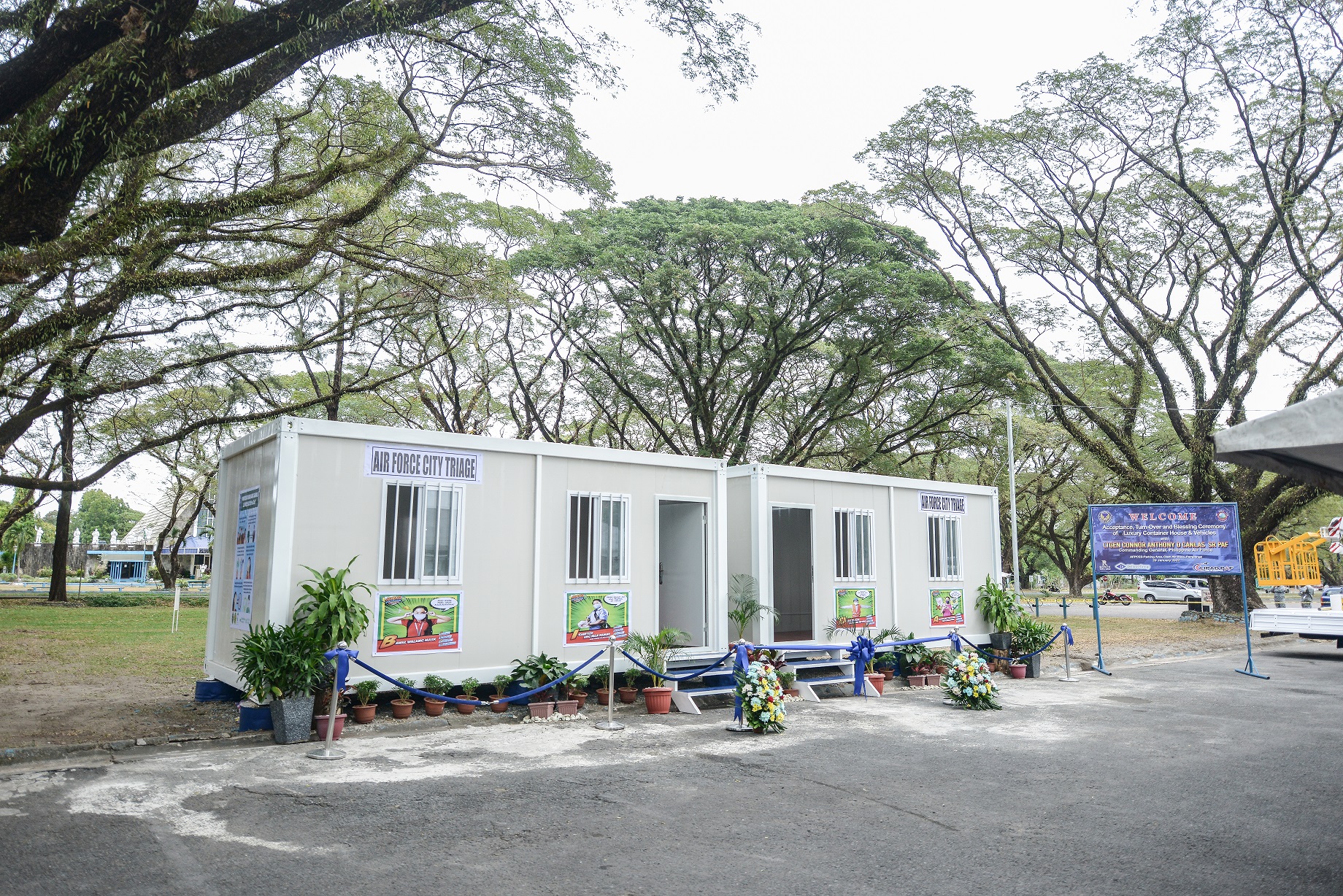 Delbros Group donates mobile facilities to PAF for COVID response ...